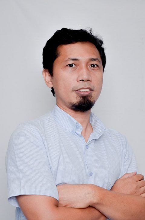 Dosen dan Staf - Prodi D3 Teknologi Multimedia dan Broadcasting